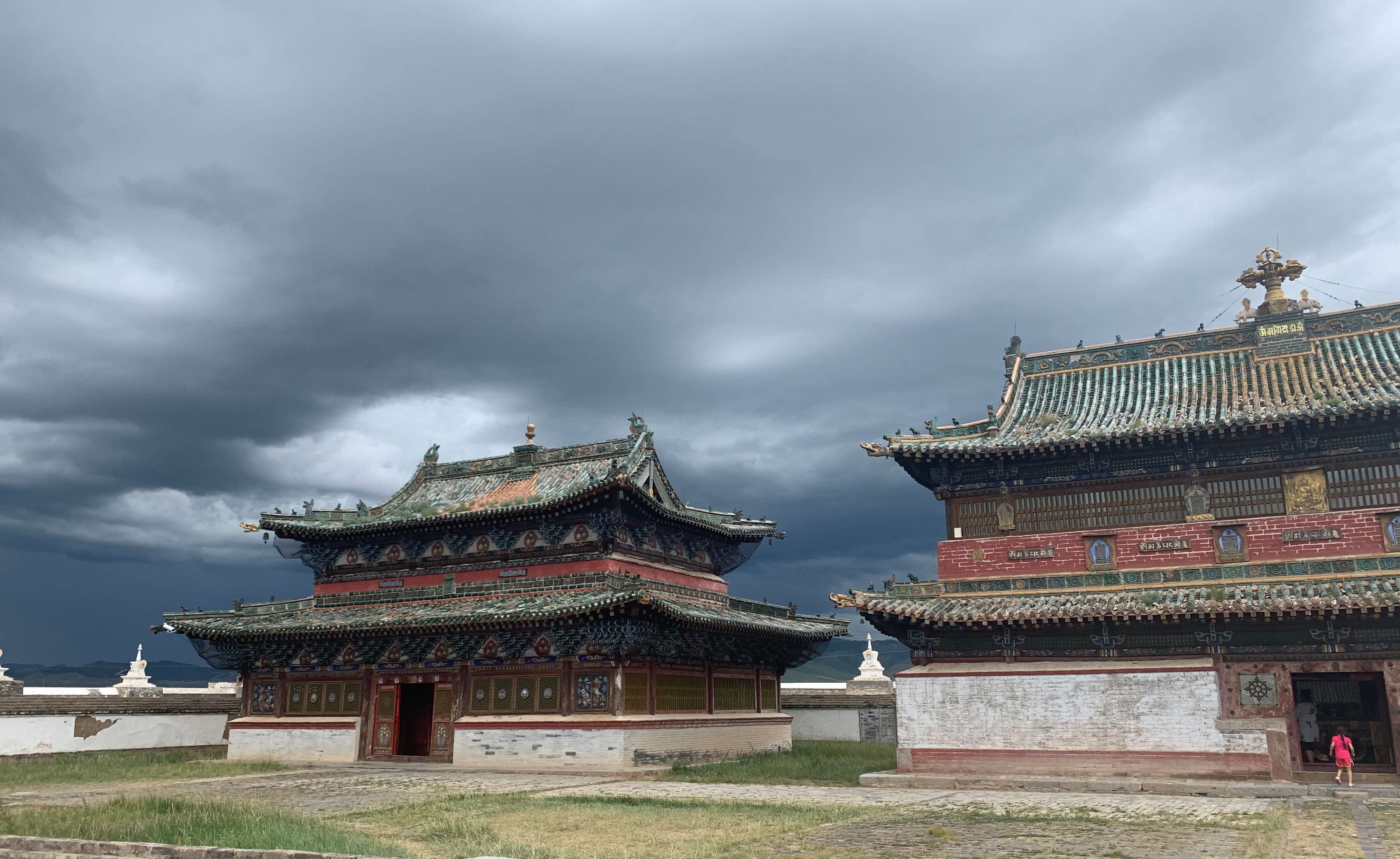 Tour Hostel Budget Tours In Mongolia Eagle Hunters Mongolia
